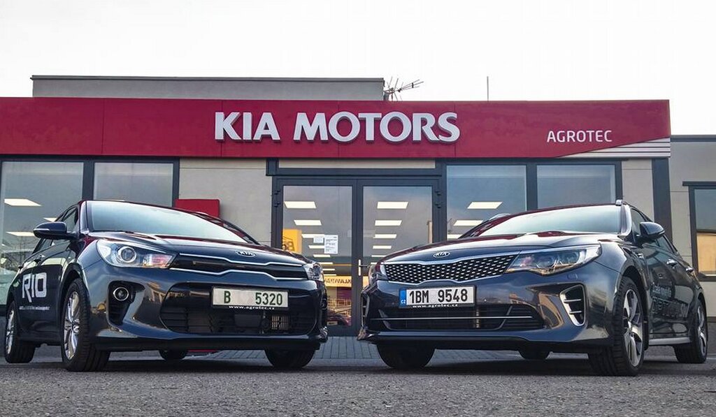 Express yağ değişim noktası Agrotec A. S. - Kia Břeclav, Breclav, foto