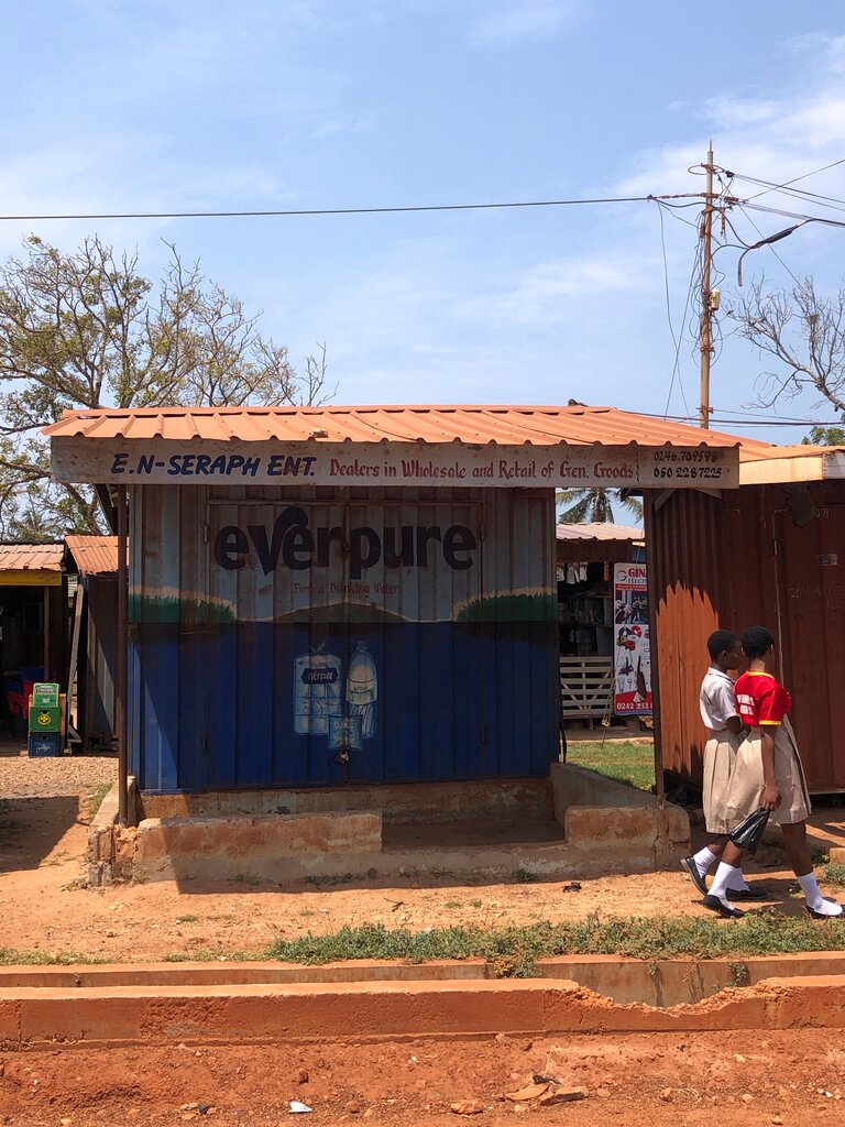 Su satışı E. N Seraph Enterprise, Dünya, foto