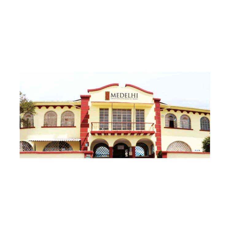 Özel okul Colegio Mena Del Hierro - Medelhi, Kito, foto