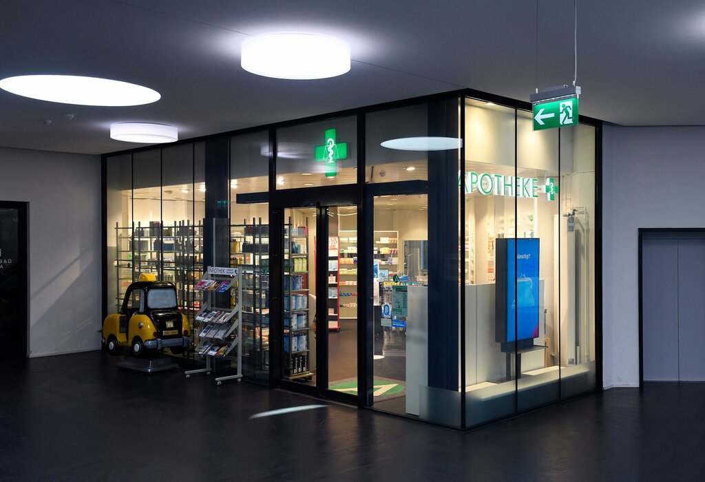 Eczaneler Leimbach Apotheke, Zürih, foto
