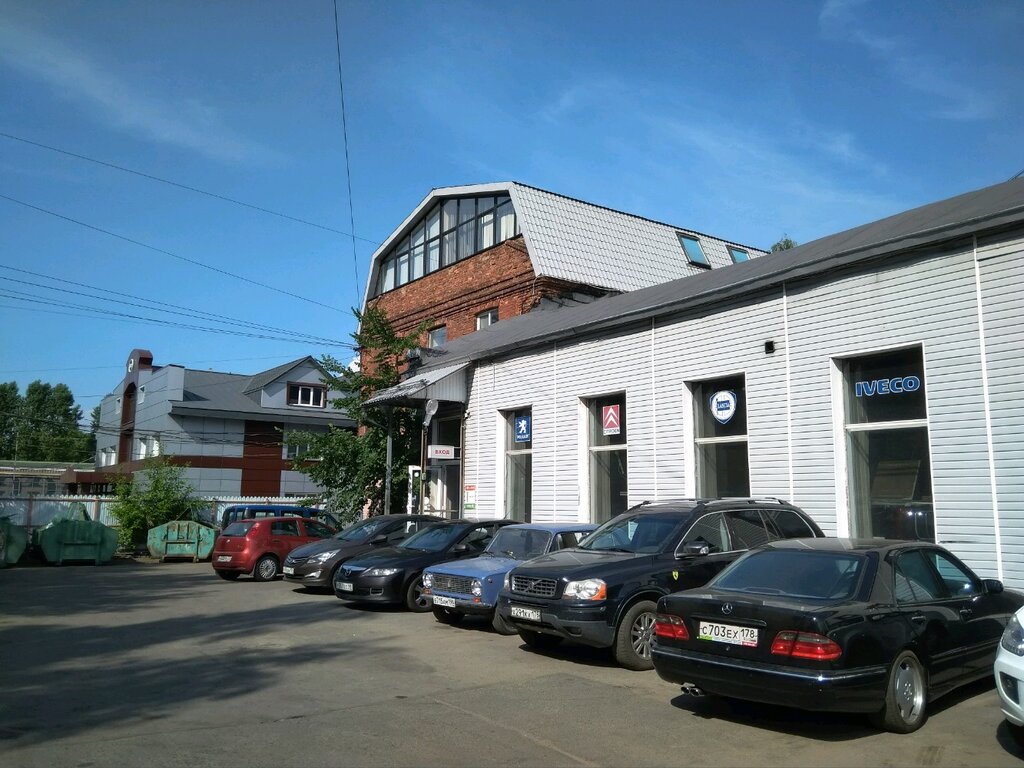 Otomobil servisi Alfa Mobil Italkom, Saint‑Petersburg, foto