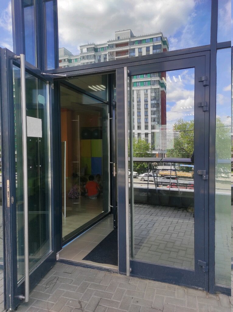 Giyim mağazası Klyosh, Yekaterinburg, foto