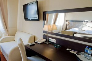 Hotel Habenda (Lublin Voivodeship, Powiat Kraśnicki, Kraśnik, ulica Leśna, 23), otel  Büyük Polonya Voyvodalığı'ndan