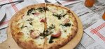 Pizzeria & Cucina da Totò e figli (Via Ripa Castello No:10, Montichiari, Castiglione delle Stiviere), restoran  Lombardiya'dan