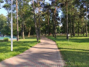 Сквер (Centralnaja Street No:8А), meydan  Minsk'ten