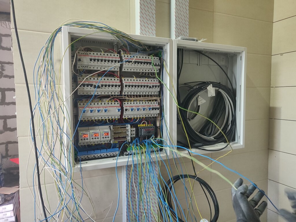 Elektrik servisi Grand Электрик by Daniil Badrak, Saint‑Petersburg, foto