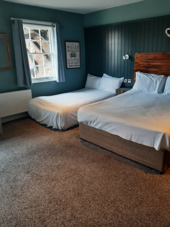 Otel The Golden Lion, , foto