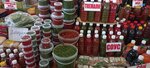 Гагрский рынок (улица Абазгаа No:68/1), gıda pazarı  Gagra'dan