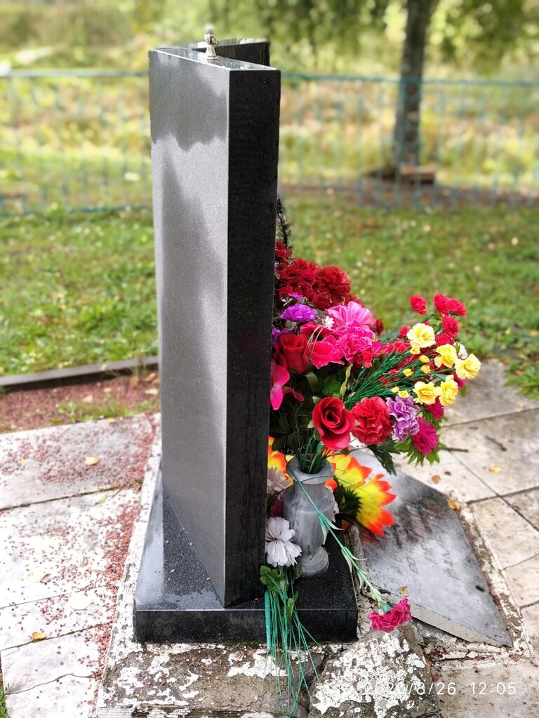 Anıt, heykel Воинам-землякам, погибшим на фронтах Великой Отечественной войны, Vologodskaya oblastı, foto