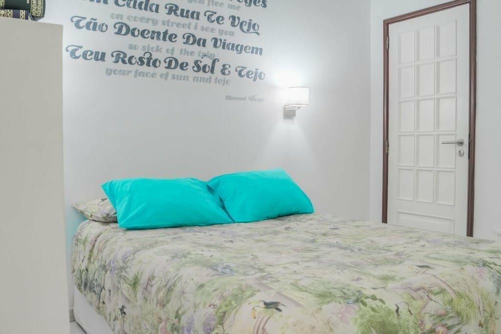 Otel Ginjinha Guest House Chiado Bairro Alto, Lizbon, foto