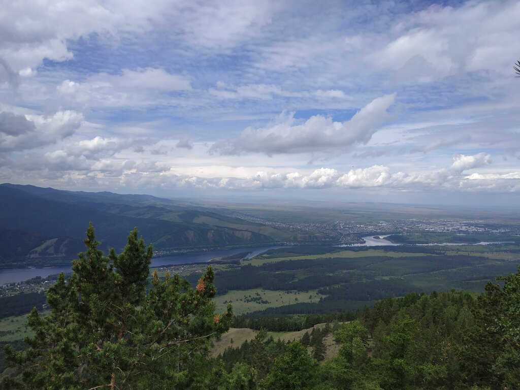 Dağ zirvesi Mount Ymay, Krasnoyarski krayı, foto