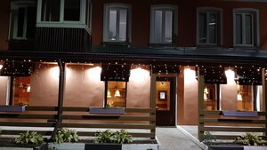 Jem (ulitsa Sverdlova No:17), kafe  Yelets'ten