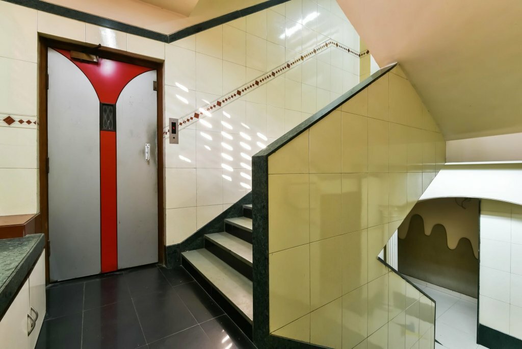 Otel Oyo Flagship 572 Santacruz West, Mumbai, foto