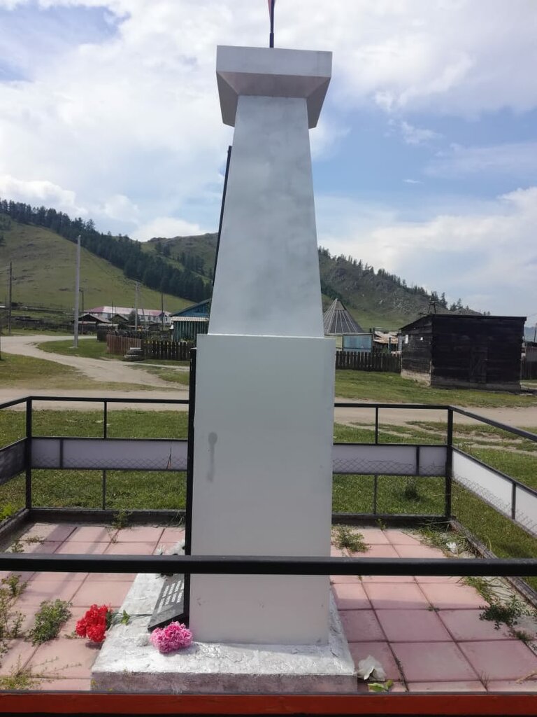 Anıt, heykel Солдатам великой войны от потомков, Altay Cumhuriyeti, foto