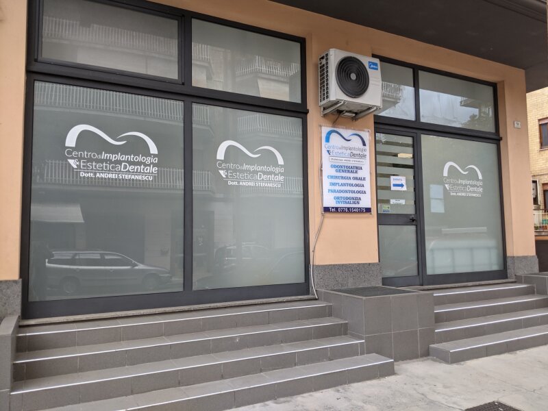 Medikal cihaz firmaları Studio odontoiatrico Stefanescu Andrei Lucian, Cassino, foto