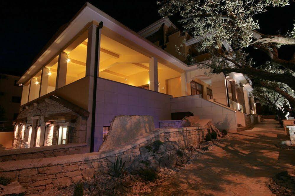 Otel Villa Vilola, Dünya, foto