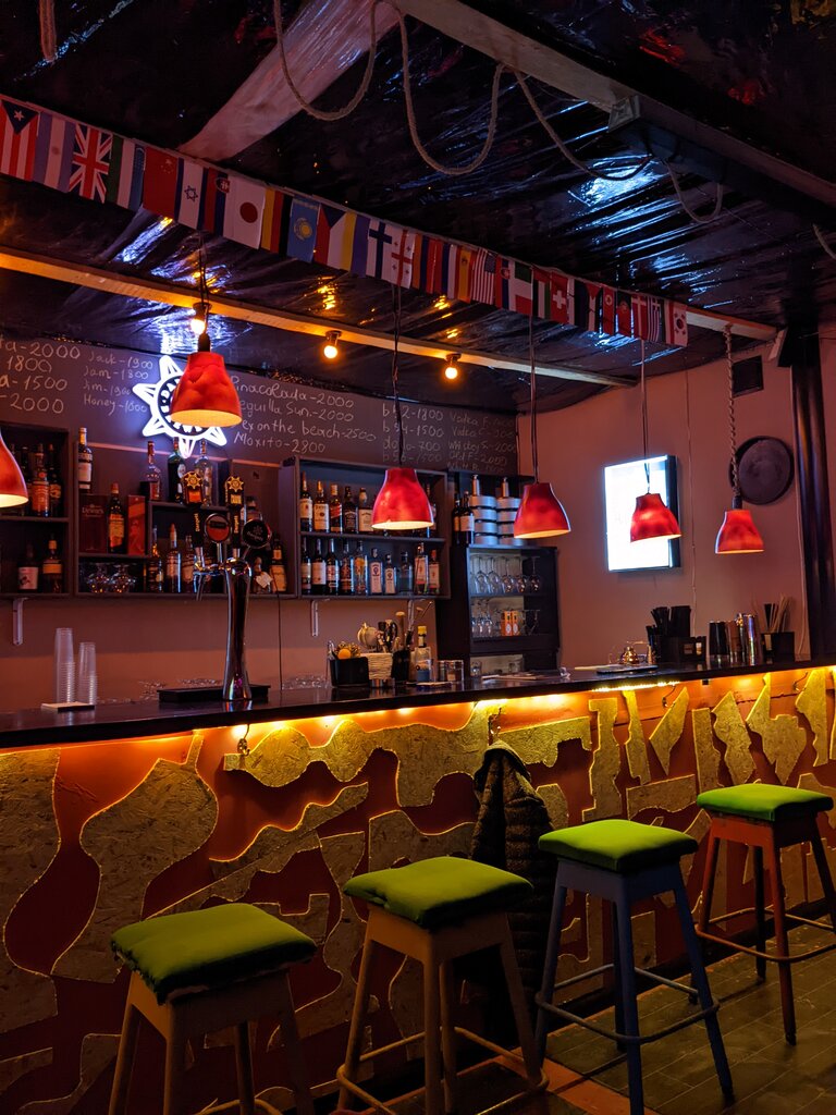 Bar Old Chief Pub, Erivan, foto