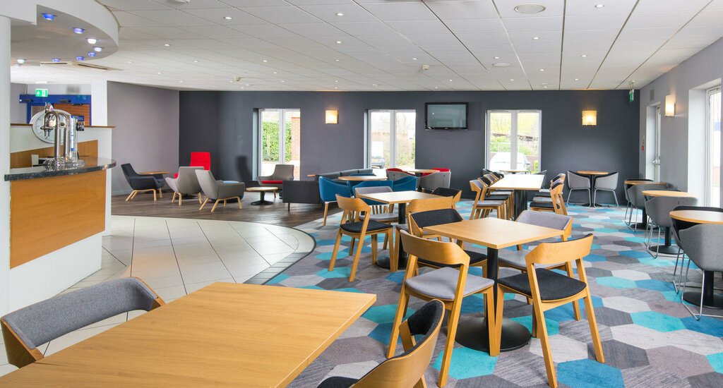 Otel Express by Holiday Inn East, İngiltere, foto