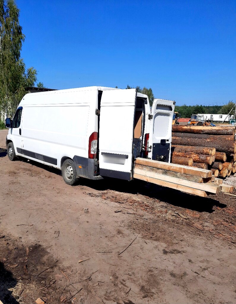 Otopark ve tamirhaneler Gryzoperevozka 3883, Brest, foto