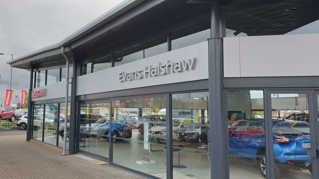 Otomobil satış galerileri Evans Halshaw Nissan Middlesbrough, Middlesbrough, foto