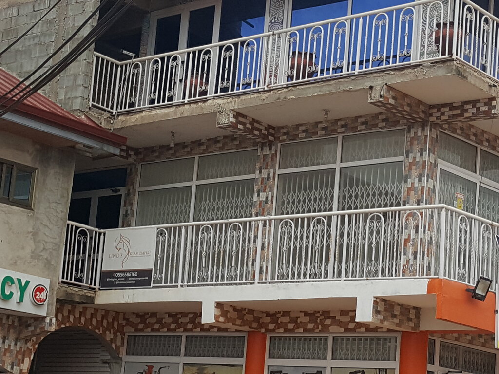 Kozmetoloji, kozmetik salonları Lind's glam empire, Dünya, foto