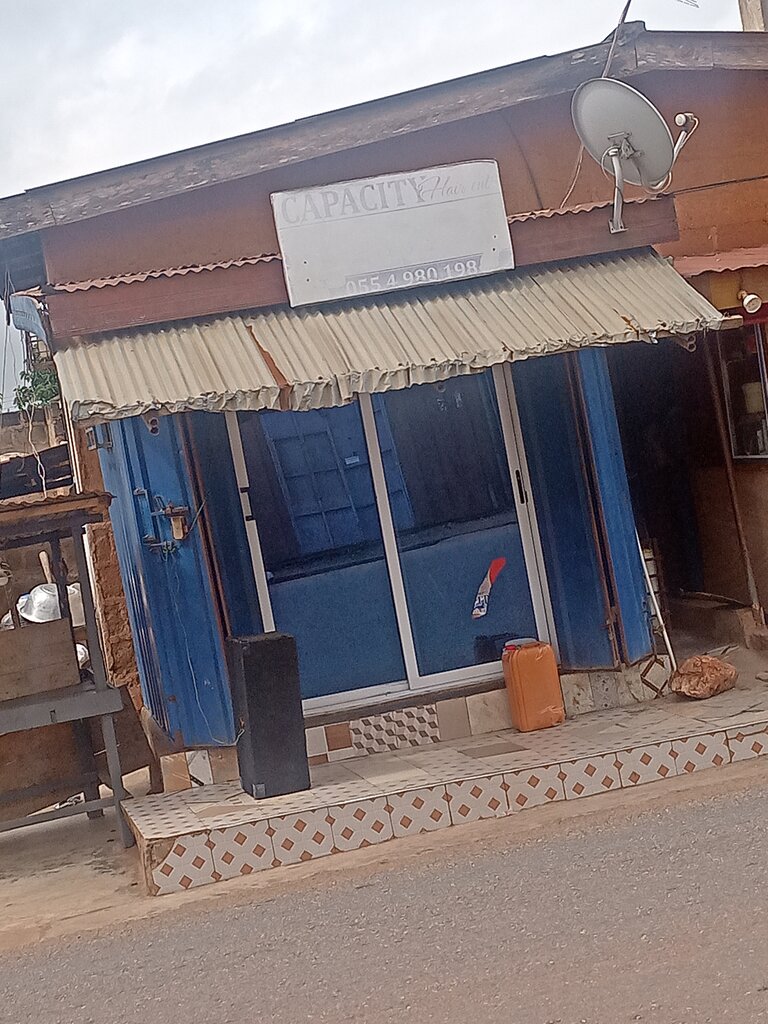 Güzellik salonu Capacity hair cut, Dünya, foto