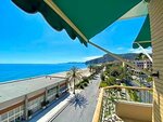 Hotel Boncardo (Corso Europa No:5, Finale Ligure), otel  Finale Ligure'den