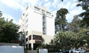Treebo Trend Regency (State of Maharashtra, Pune Airport), otel  Pune'den