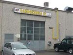 Carrozzeria K1 (Via Giovanni XXIII No:35, Modena, la città di Modena), otomobil camları  Modena'dan