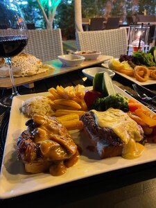 Serenade Restaurant (Antalya, Manavgat, Adnan Menderes Blv., 15E/5), restoran  Manavgat'tan
