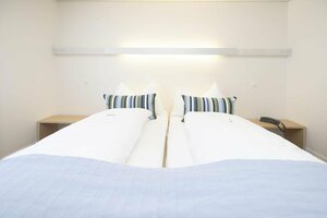 Hotel Engel (Dorfplatz No:1), otel  Stans'tan