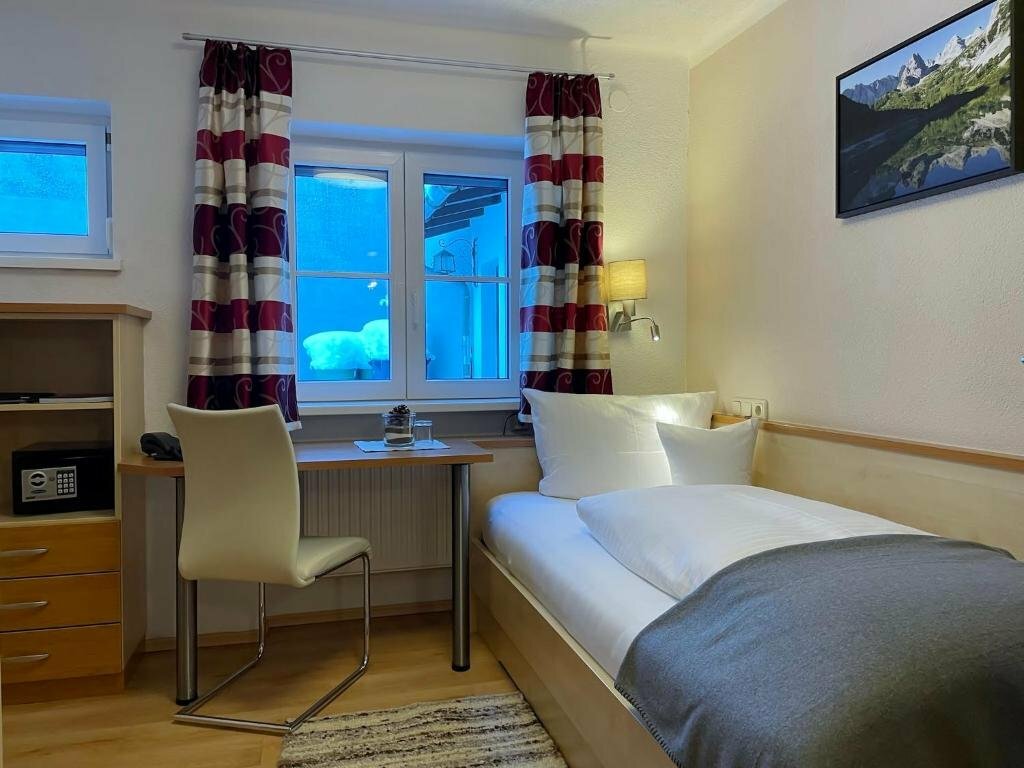 Otel Hotel Garni Patteriol, Sankt Anton am Arlberg, foto