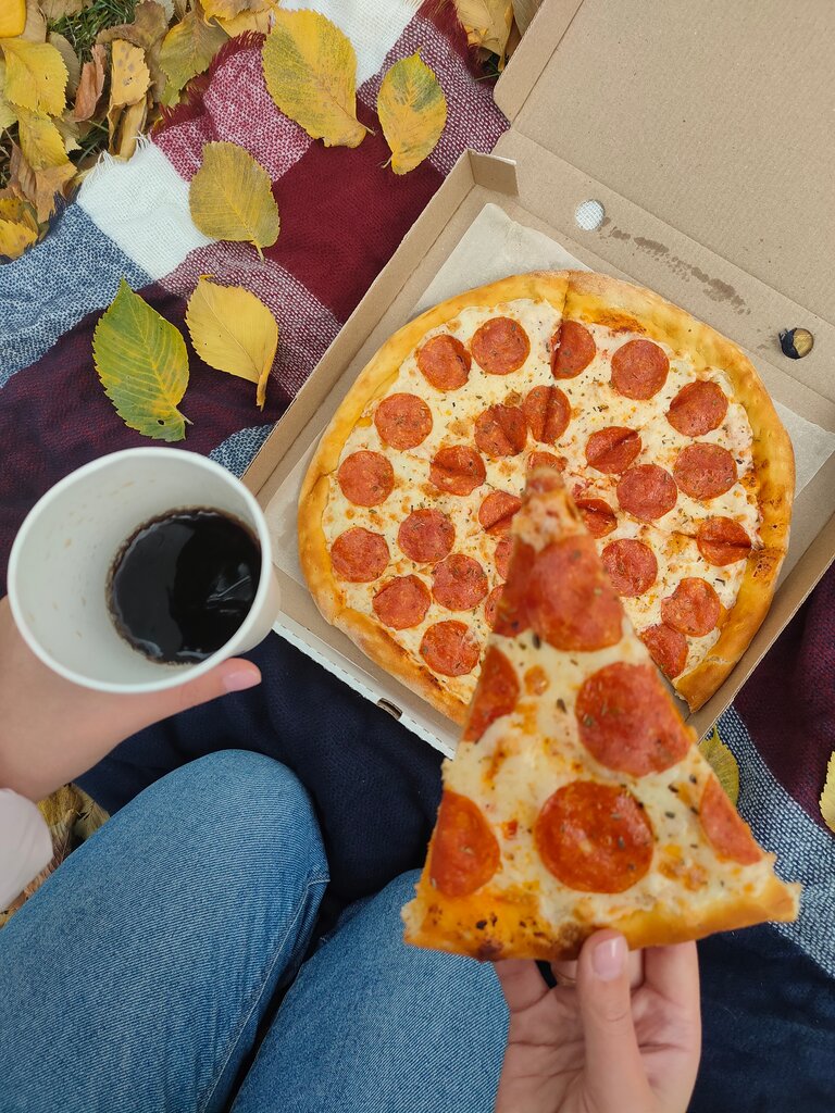 Hazır yemek teslim servisleri Wow Pizza, Kazan, foto