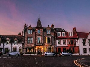 The Woodside Hotel (Scotland, Fife, Burntisland), otel  Fife Konseyi'nden