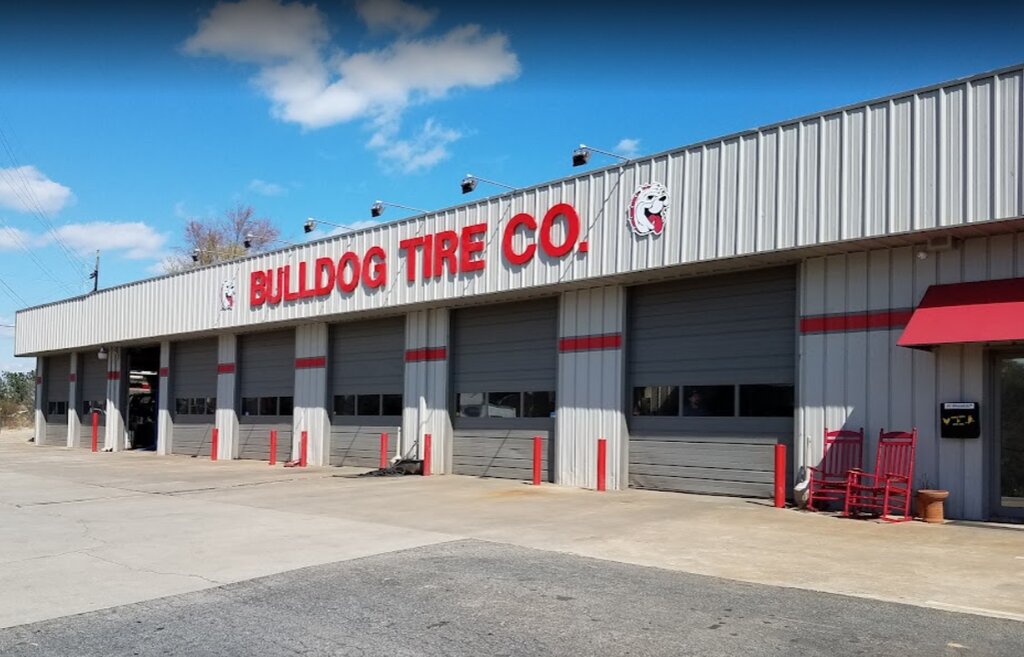 Otomobil kliması firmaları Bulldog Tire Discounters, Covington, foto
