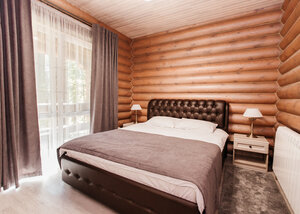 Orlinoe Gnezdo (Republic of Altai, Mayminskiy rayon, R-256 Chuyskiy trakt, 490-y kilometr), otel  Altay Cumhuriyeti'nden