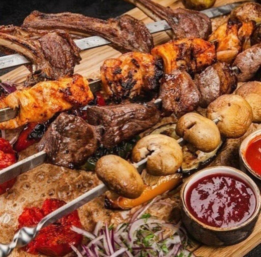 Kafe Шашлычная у Агаси, Çernogolovka, foto