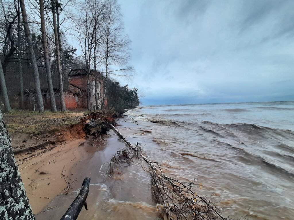 Unutulmaz olayların yeri Здание бывшей гауптвахты, Saint‑Petersburg ve Leningradskaya oblastı, foto