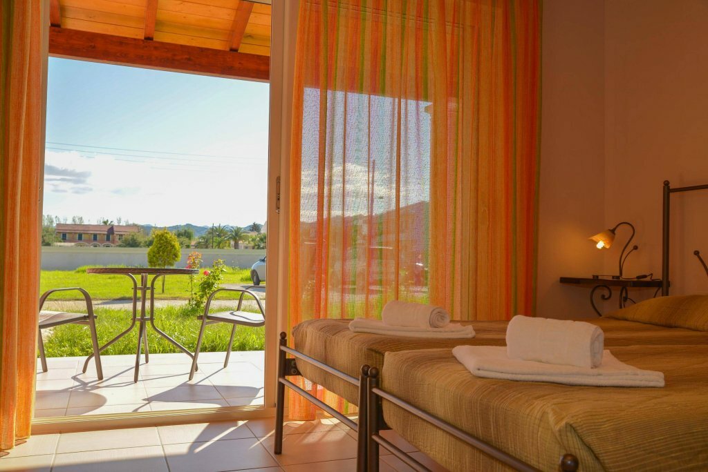 Otel Megali Luxuries Apartments, Dünya, foto