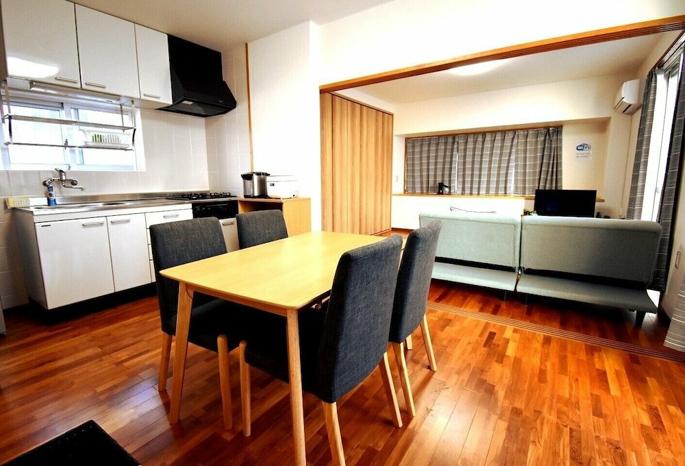 Kısa süreli konaklama Suminchu House Ichariba, Naha, foto