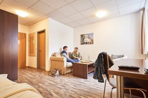 Djh Jugendgästehaus Bermuda3Eck Bochum - Hostel (Humboldtstraße No:59, Bochum), otel  Bochum'dan
