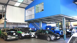Bosch Car Service Lusodiesel - Rep. Bombas Inj. Diesel e Elect., Lda (Paredes, Rua Dr. José Firmino, 66), otomobil servisi  Porto'dan