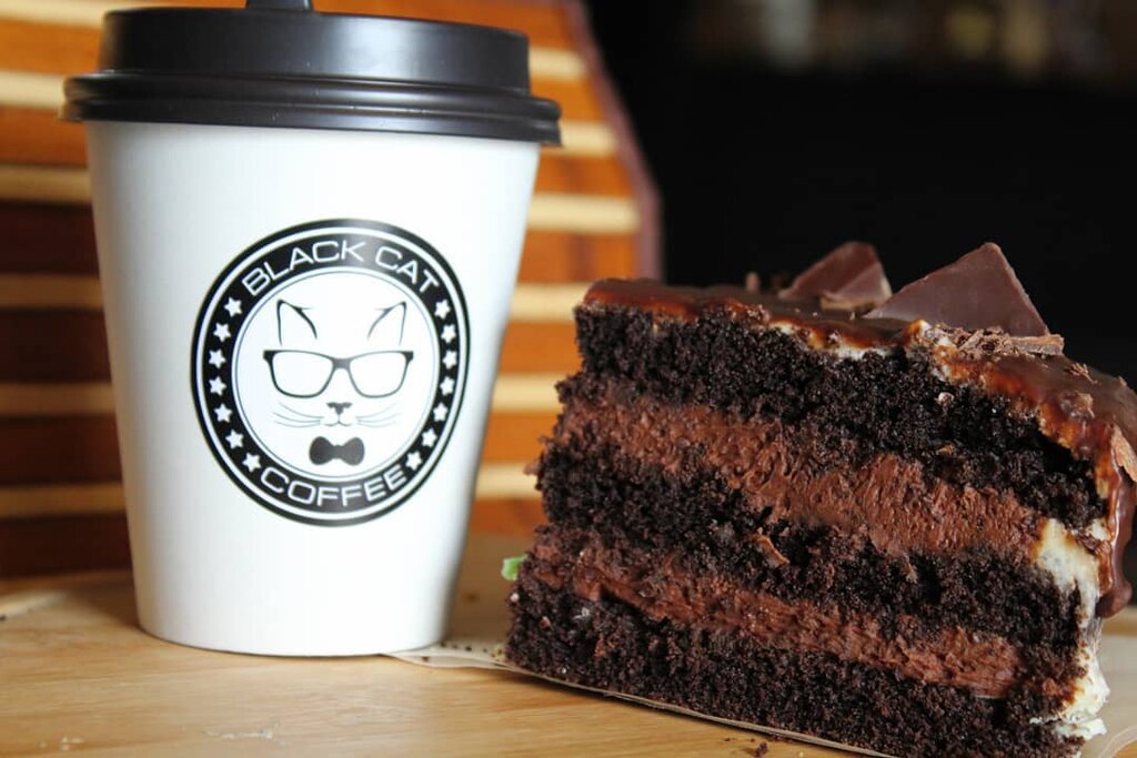 Kahve dükkanları Black Cat Coffee, Pavlodar, foto