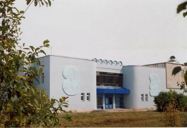 Yüzme havuzları Бассейн Нептун, Kostromskaya oblastı, foto