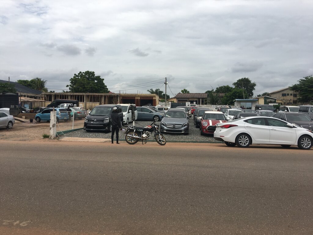 Otomobil satış galerileri Car Sales and rentals Big fish washing Bay, Dünya, foto