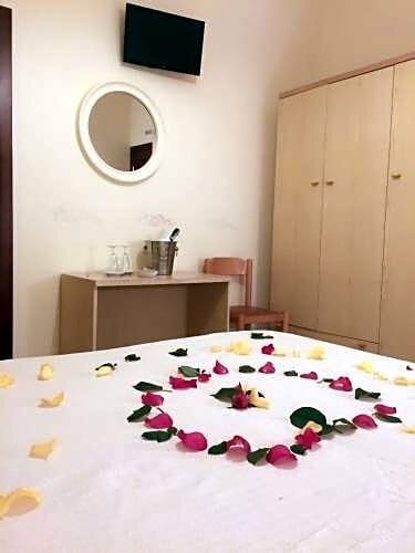Otel Hotel Villa Laura, Fiuggi, foto