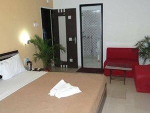 Hotel Linear Inn (State of Madhya Pradesh, City of Indore, Indore Bus Rapid Transit System), otel  Indaur'dan