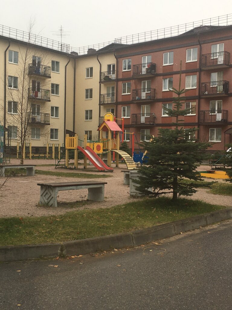Oyun alanı Playground, Saint‑Petersburg ve Leningradskaya oblastı, foto