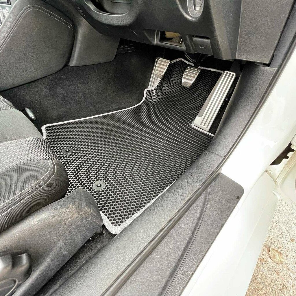 Oto aksesuarları RuEVA.ru, Saint‑Petersburg, foto