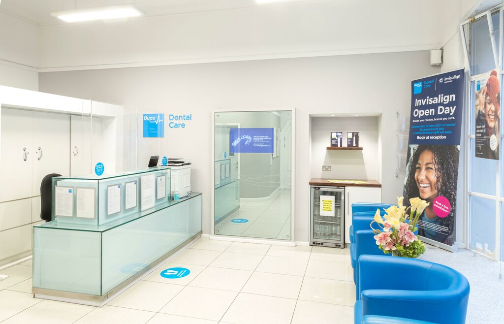 Özel ağız ve diş sağlığı klinikleri ve muayenehaneleri Bupa Dental Care Manchester Square, Londra, foto